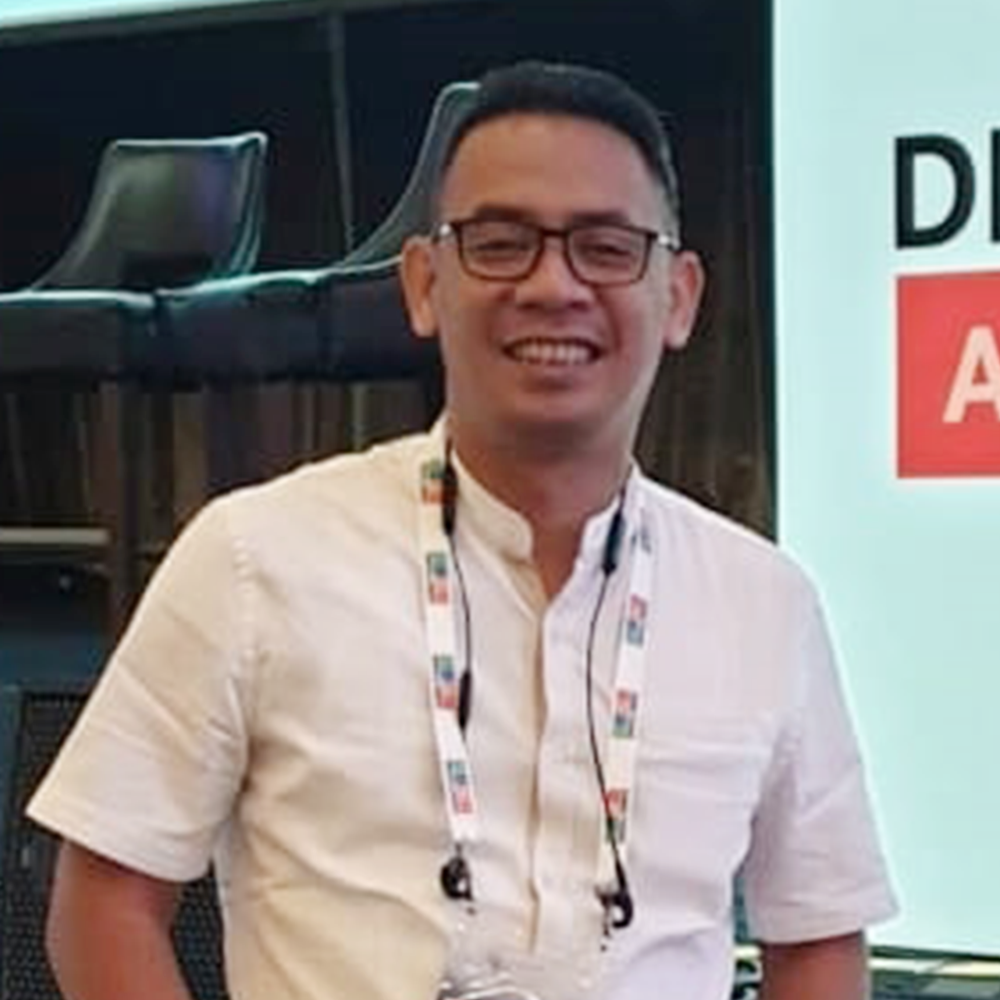 Tentang Kami – Feeder.co.id